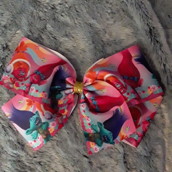 Hand Crafted | Accessories | Troll Bow | Poshmark